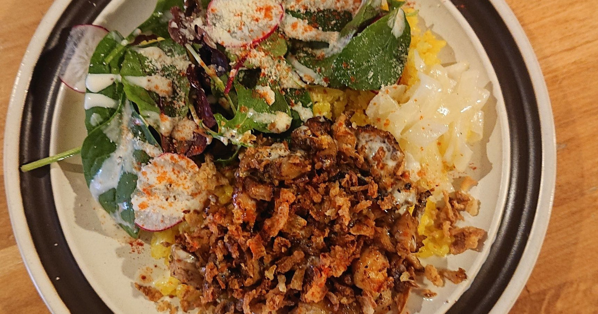 IRIE JAHMYA アイリィジャマイア chicken over rice｜暮らしニスタ